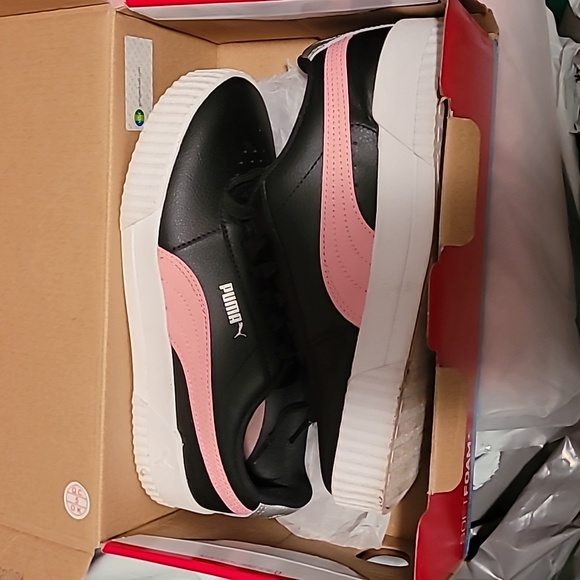 Puma | Shoes | Puma Soft Foam Carina | Poshmark